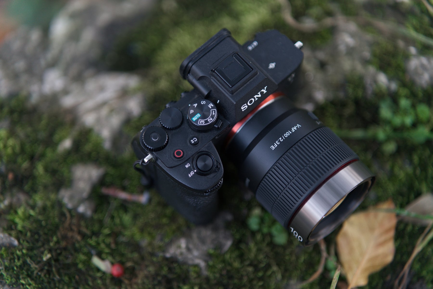 100mm T2.3 Full Frame Telephoto Cine Auto Focus for Sony E - Rokinon ...